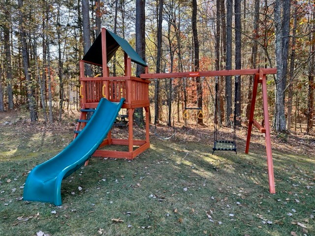 Designing Woodplay Swings for All Seasons